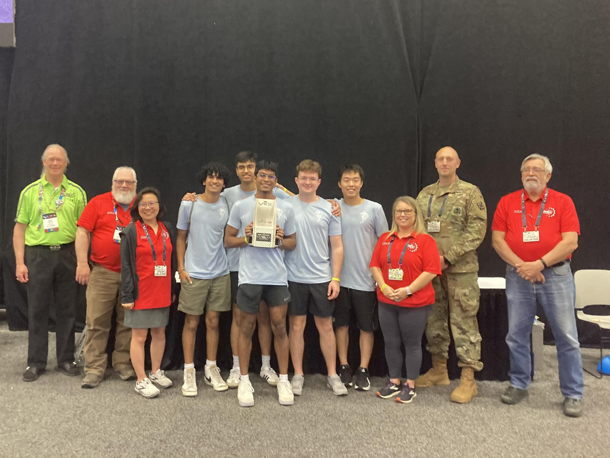 Carroll Dragon Robotics takes home Innovate Award at Vex World ...